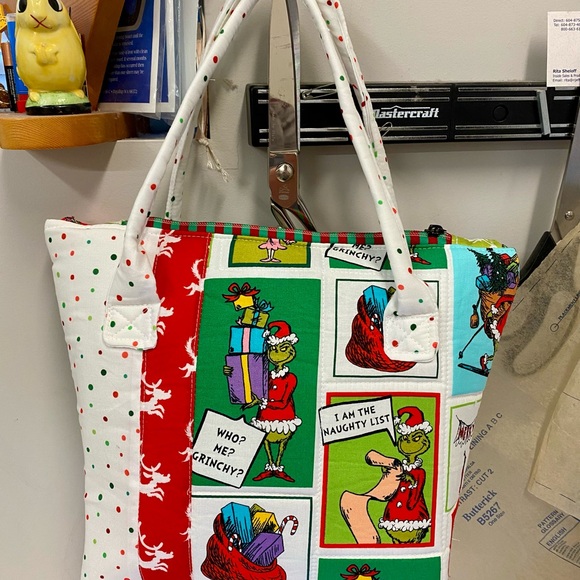 candysquiltsotherstuff | Bags | Festive Grinch Comic Tote Bag | Poshmark